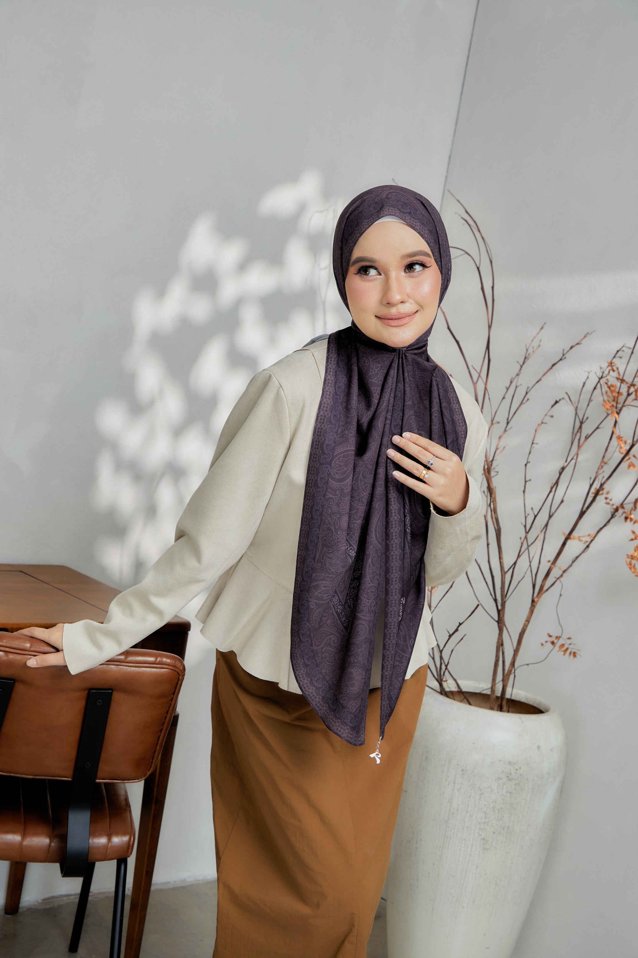 Salwa Raisin – TYARA GROUP