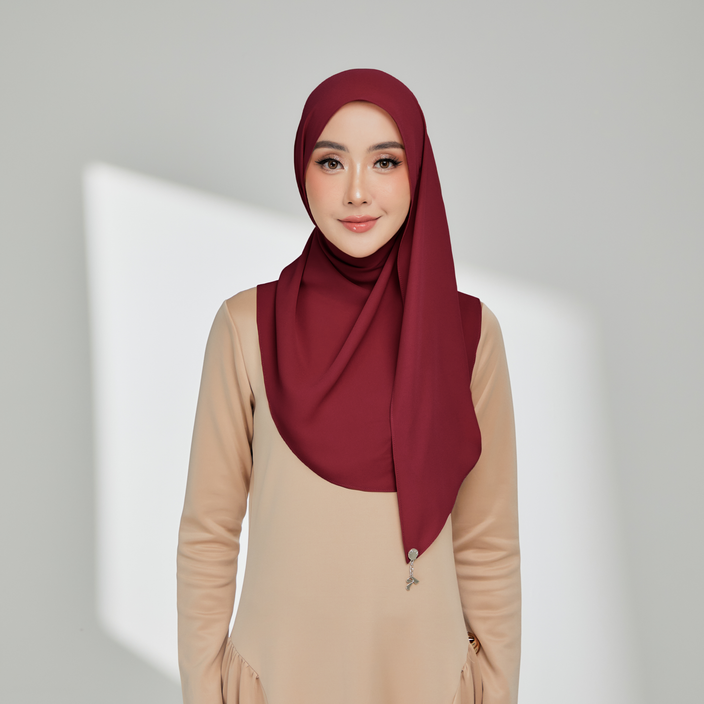 Basic in Maroon – TYARA GROUP